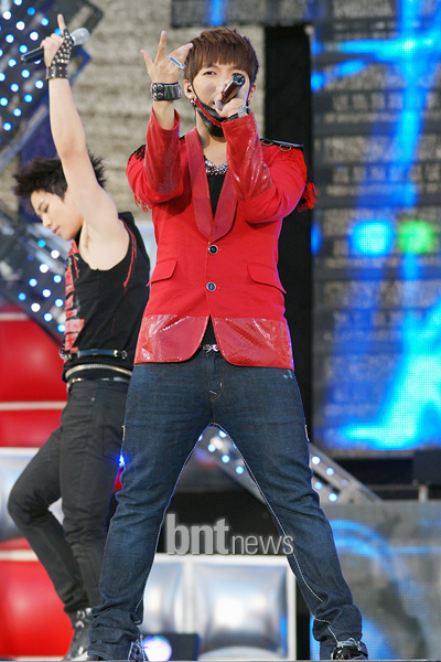 [포토] 2PM 준수 '카리스마를 발산' | bnt뉴스