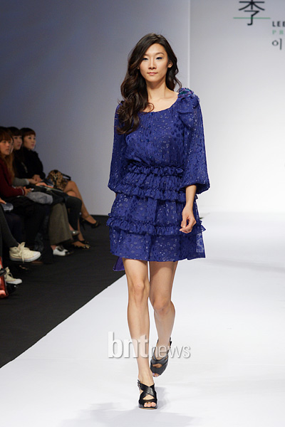 [bnt포토] 2010년 S/S시즌은 블루가 대세? | bnt뉴스