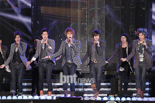 [bnt포토] SS501의 파워풀한 무대 | bnt뉴스