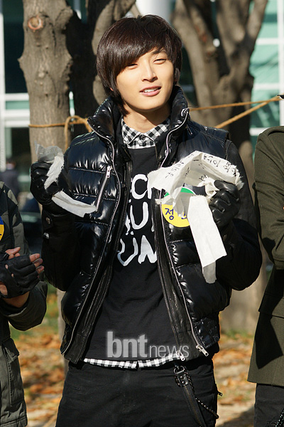 [bnt포토] 2AM 정진운 "샤이니의 도전장 받아들이겠어요" | bnt뉴스