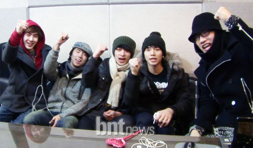 2PM "2AM 신곡 대한민국 석권 가능할 듯" | bnt뉴스