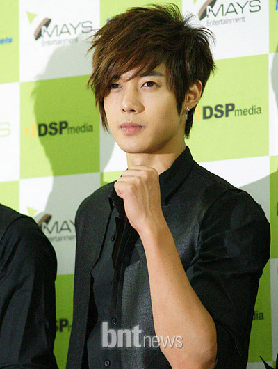 SS501 김현중, 2010년 성공예감 1위? | bnt뉴스