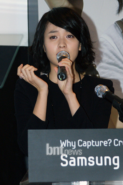 [bnt포토] 한효주 "NX10의 CF모델을 하게 되어 기뻐요" | bnt뉴스