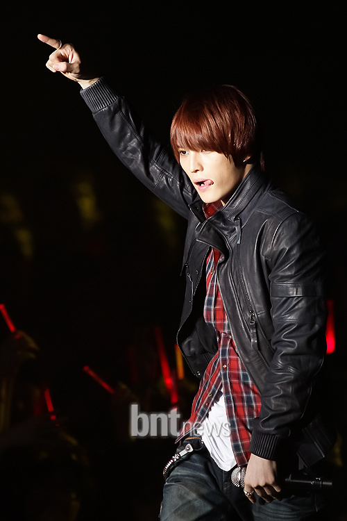 [포토] JYJ 재중 '귀엽게 혀 빼꼼' | bnt뉴스