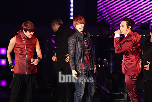 SM, JYJ '더비기닝' 판매금지가처분 소송취하 속사정? | bnt뉴스