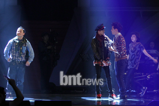 슈퍼스타K2 '방송에서는 볼 수없는 60초의 비밀?' | bnt뉴스