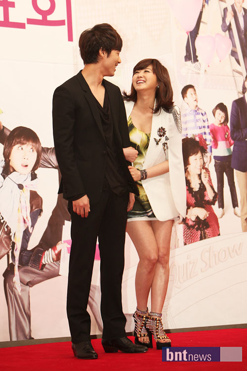 [포토] 민석-허영란 '저희 실제 커플같죠~?' | bnt뉴스