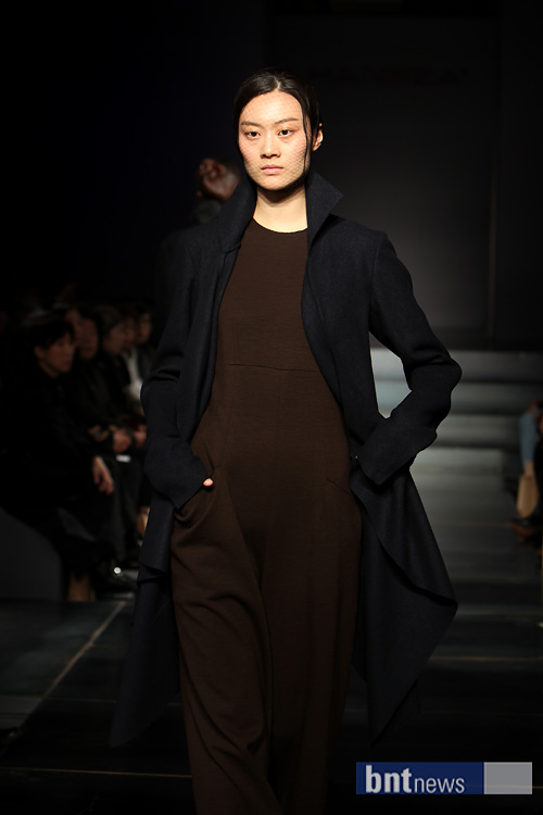 [포토] 올 F/W 시즌은 다운컬러로 멋스럽게~ | bnt뉴스