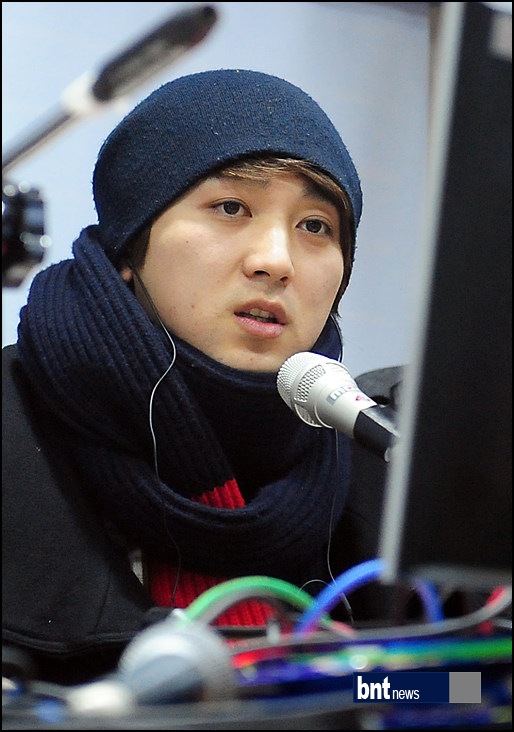 [포토] 황제성 '오늘은 심심타파 일일DJ' | bnt뉴스