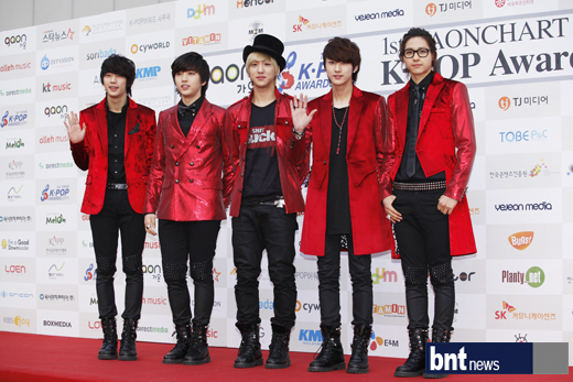 [포토] '가온차트' B1A4 '올해는 우리가 접수한다' | bnt뉴스