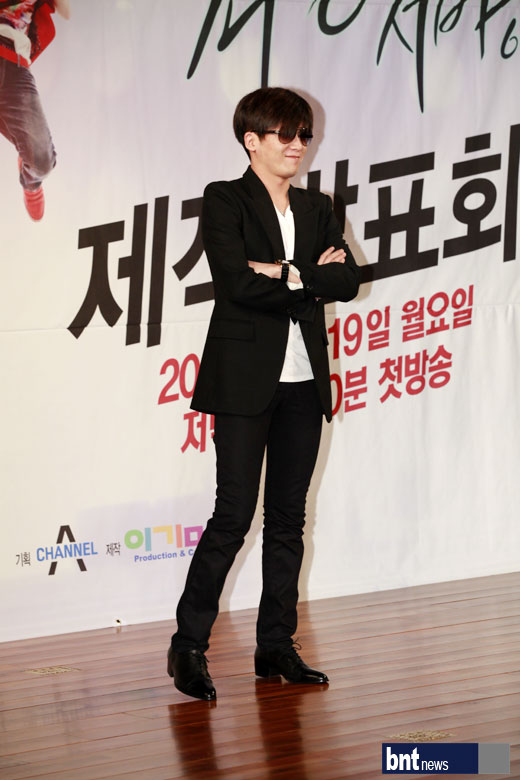 [포토] 홍경민 '대형 기획사 CEO 됐어요~' | bnt뉴스