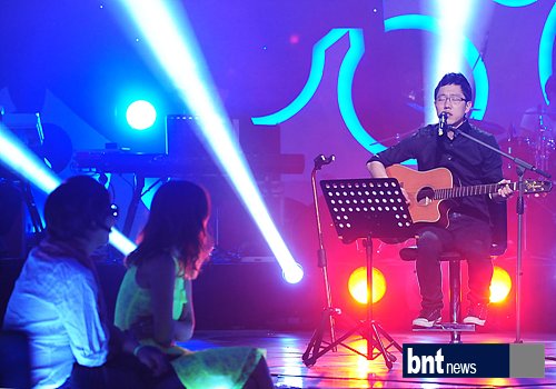 [bnt포토] 이효리 'MC 이전에 나도 관객' | bnt뉴스