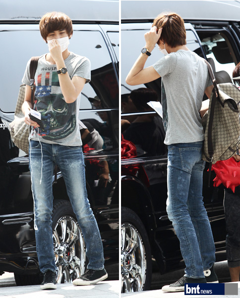 [bnt포토] FT아일랜드, 송승현 '얼굴은 방어해도 스타일은 포기 못해' | bnt뉴스