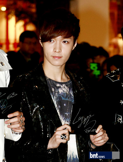 [bnt포토] EXO-M 레이 '부드러운 매력 빠져보실래요?' | bnt뉴스