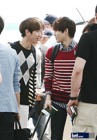 [bnt포토] 공항에 나타난 조각미남들 'EXO-K' 수호-백현 | bnt뉴스