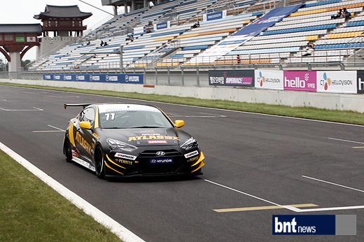 [bnt포토] '2012 KSF' 아트라스BX 조항우 선수의 레이스 | bnt뉴스