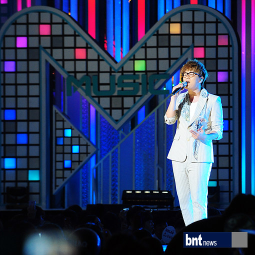 [bnt포토] 신용재 'MBC Music 프라임콘서트 나왔어요' | bnt뉴스