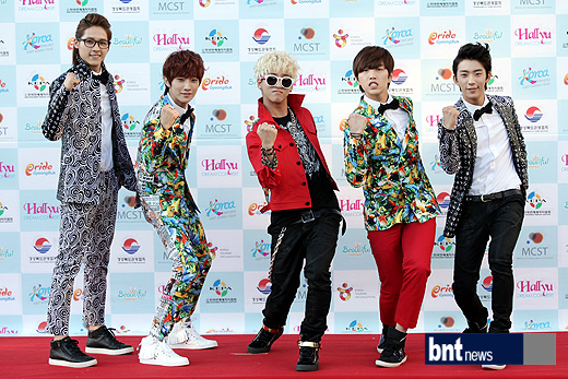 [bnt포토] B1A4, 개성 넘치는 파이팅 포즈~! | bnt뉴스