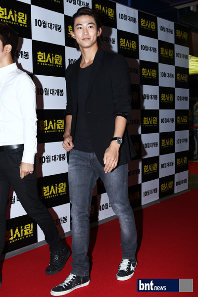 [bnt포토] 2PM 택연 '시사회에 나타난 훈남' | bnt뉴스
