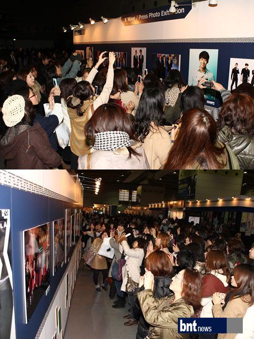 [bnt포토] KBEE 2012 한류스타보도사진전 ‘누굴 찍을까?’ | bnt뉴스