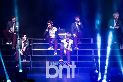[bnt포토]EXO-K, 무대 카리스마 폭팔! | bnt뉴스