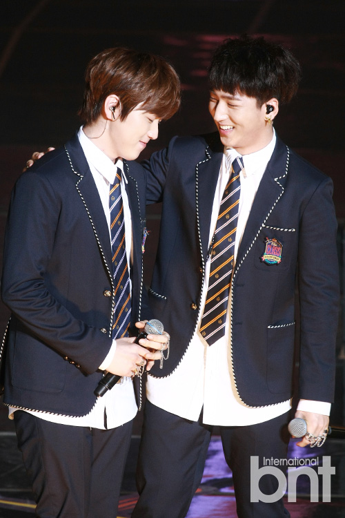 [bnt포토] B1A4 진영, 바로도 미소짓게 만드는 '미소년매력' | bnt뉴스