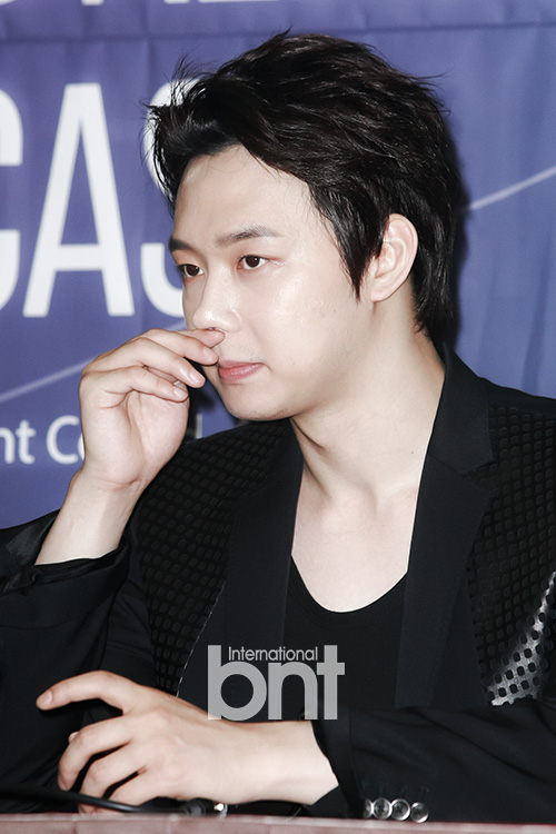 [bnt포토] JYJ 유천 '코가 좀 간지럽네요'