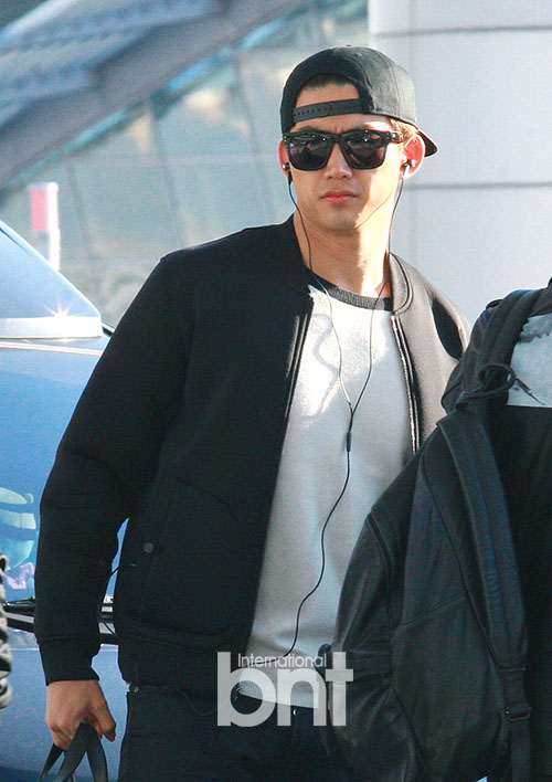 [bnt포토] 2PM 택연 '멀리서도 빛나는 비주얼~' | bnt뉴스