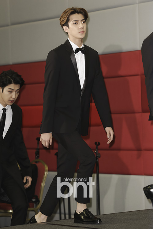 [bnt포토] MAMA 웰컴미팅 입장하는 엑소 오세훈 | bnt뉴스