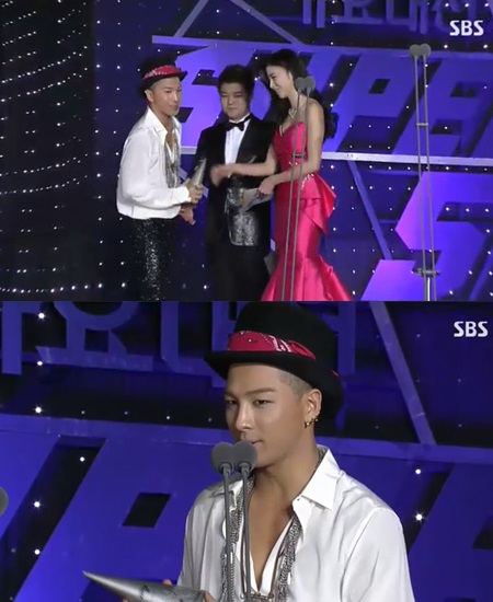 [SBS 가요대전] 태양, 남자솔로가수상 수상 “올 한해 정말 행복했다” | bnt뉴스