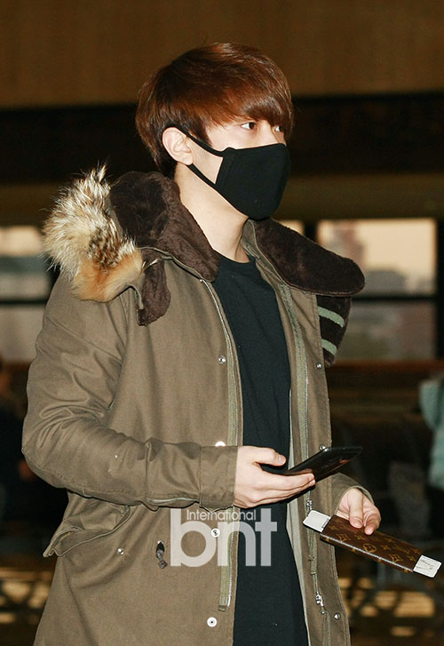 [bnt포토] FT아일랜드 최민환, 블랙마스크로 민낯보호! | bnt뉴스