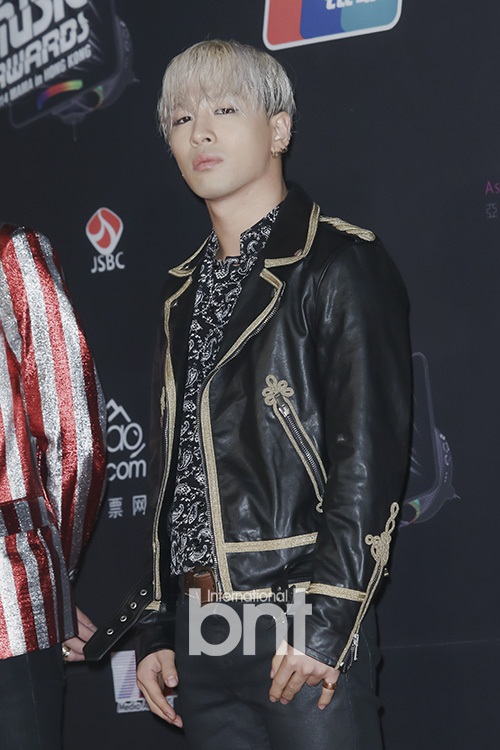 YG 측 “데릭 블락, 태양 ‘눈코입’ 음원 무단사용에 강력 항의” | bnt뉴스