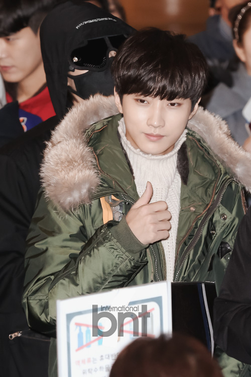 [bnt포토] B1A4 진영 '팬 여러분들이 최고~' | bnt뉴스