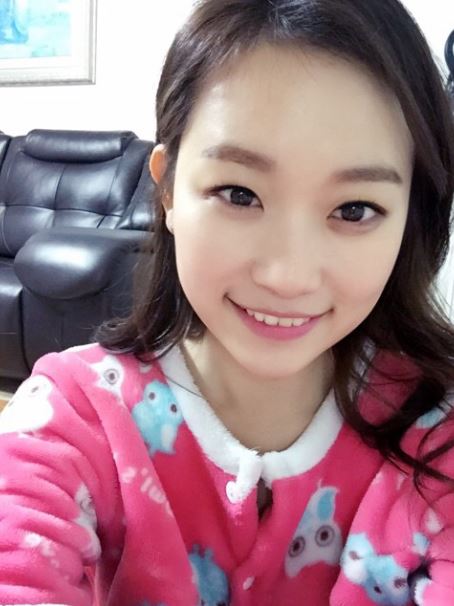 “여러분 잘자요~” 김슬기, 잠옷바람으로 굿나잇 인사 화제 | bnt뉴스