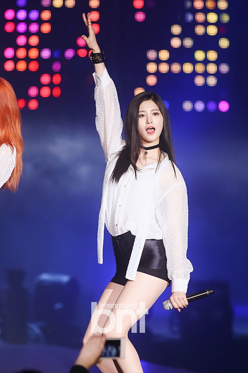 [bnt포토] EXID 정화 '정말 길쭉길쭉하시네요' | bnt뉴스