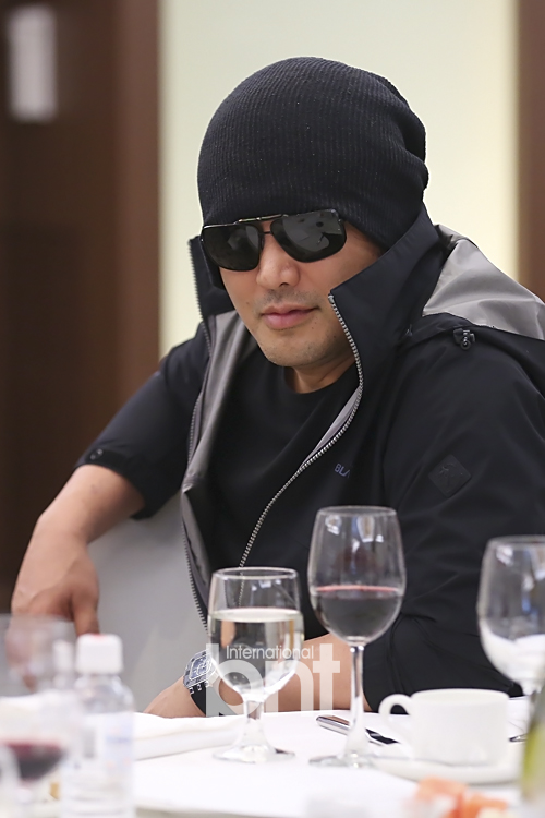 [bnt포토] FC서울스타즈 김보성 '축구도 의리로 통한다' | bnt뉴스