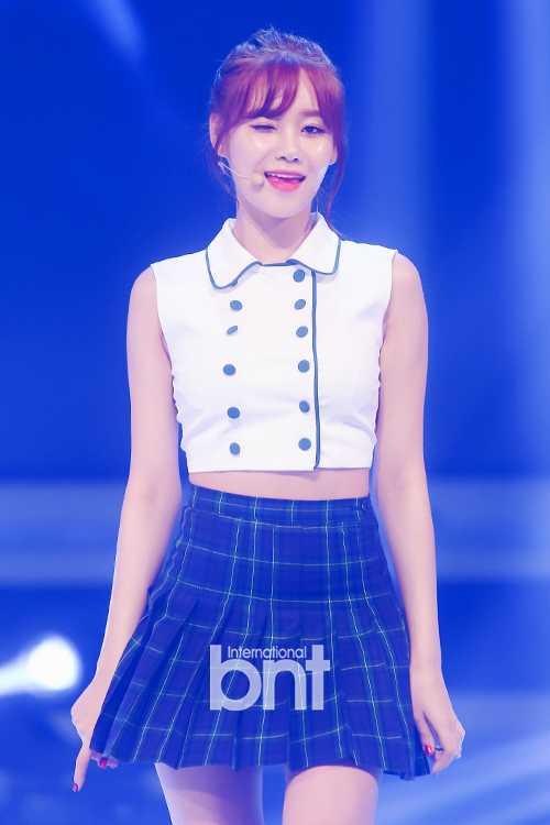 [bnt포토] AOA 유나, 유혹의 윙크 | bnt뉴스
