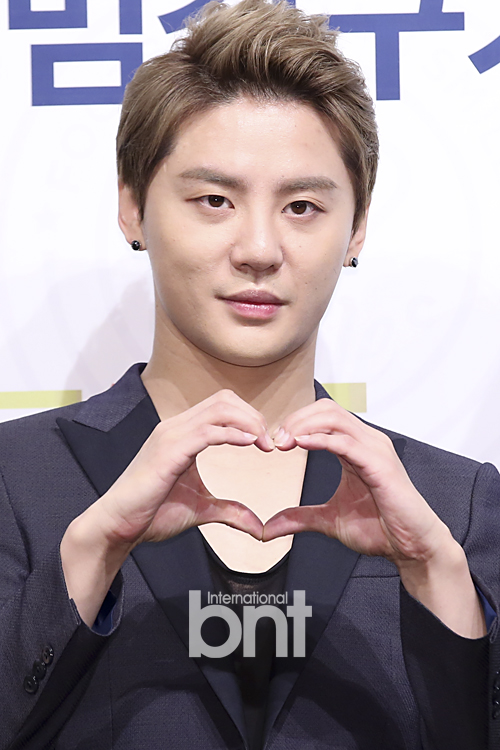 [bnt포토] JYJ 김준수 '축구는 사랑입니다' | bnt뉴스