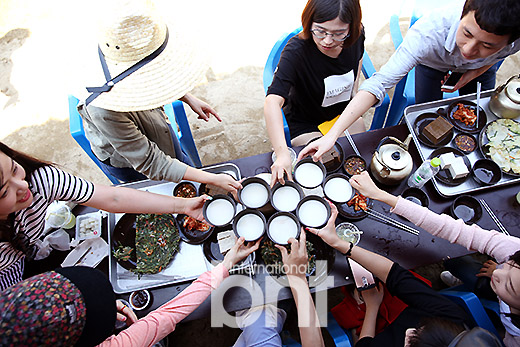 [bnt포토] 비앤티월드 중국 SNS기자단 '안동에서 맛보는 막걸리' | bnt뉴스