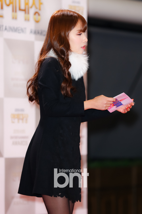 [bnt포토] 지숙 '레인보우 6주년도 기억해주세요~'(KBS연예대상) | bnt뉴스