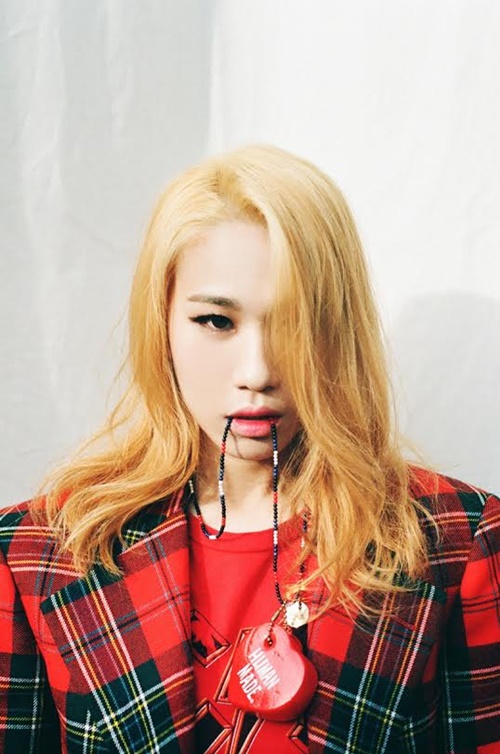 후디, AOMG 첫 女아티스트로 전격 합류…‘관심집중’ | bnt뉴스