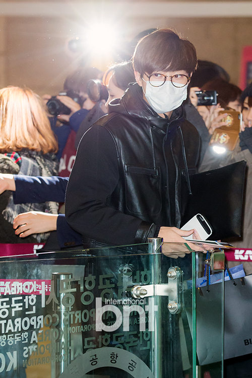 [bnt포토] B1A4 진영 '자체발광, 이남자' | bnt뉴스