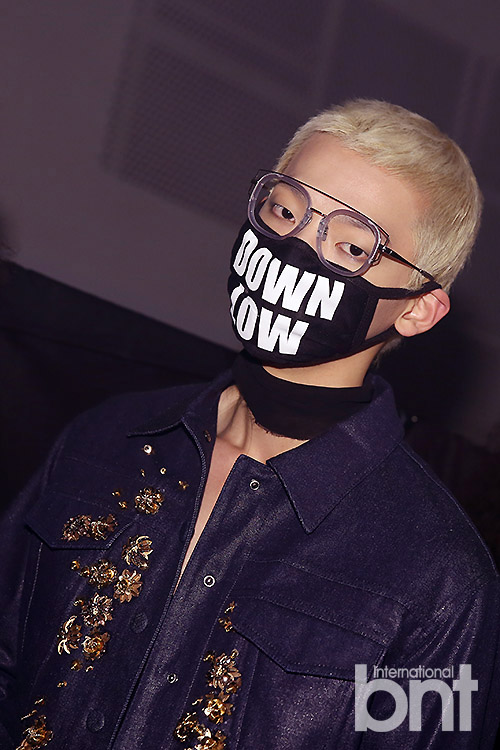 [bnt포토] 모델 김강우, 눈 뗄 수 없는 존재감 (SFW 백스테이지) | bnt뉴스