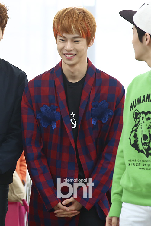 [bnt포토] NCT U 도영 '화려한 염색으로 이미지 변신' | bnt뉴스