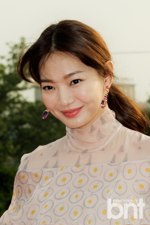 [bnt포토] 신민아 '그녀의 고혹적인 미소'(2016서울드라마어워즈) | bnt뉴스