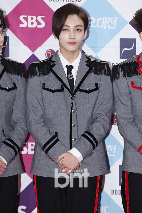 [bnt포토] 세븐틴 정한 '귀티 나는 외모'(2016 SBS가요대전) | bnt뉴스