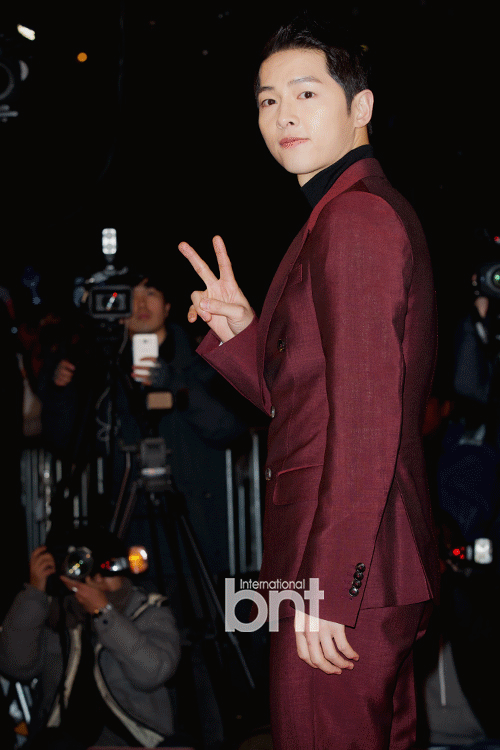 [bnt포토s] '해피뉴이어', 2016 KBS 연기대상 레드카펫에서 전하는 새해인사 | bnt뉴스