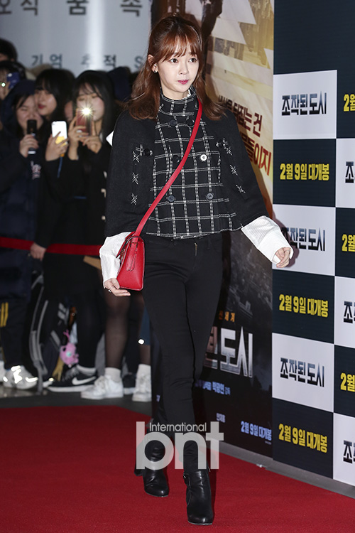[bnt포토] 김보미 '수줍은 발걸음' | bnt뉴스