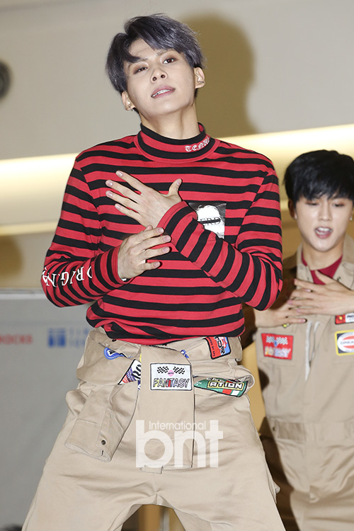 [bnt포토] SF9 태양 '박력 넘치게' | bnt뉴스