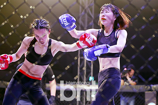 [bnt포토] 박은지 vs 이난희, 여전사들의 난타전 (엔젤스파이팅) | bnt뉴스